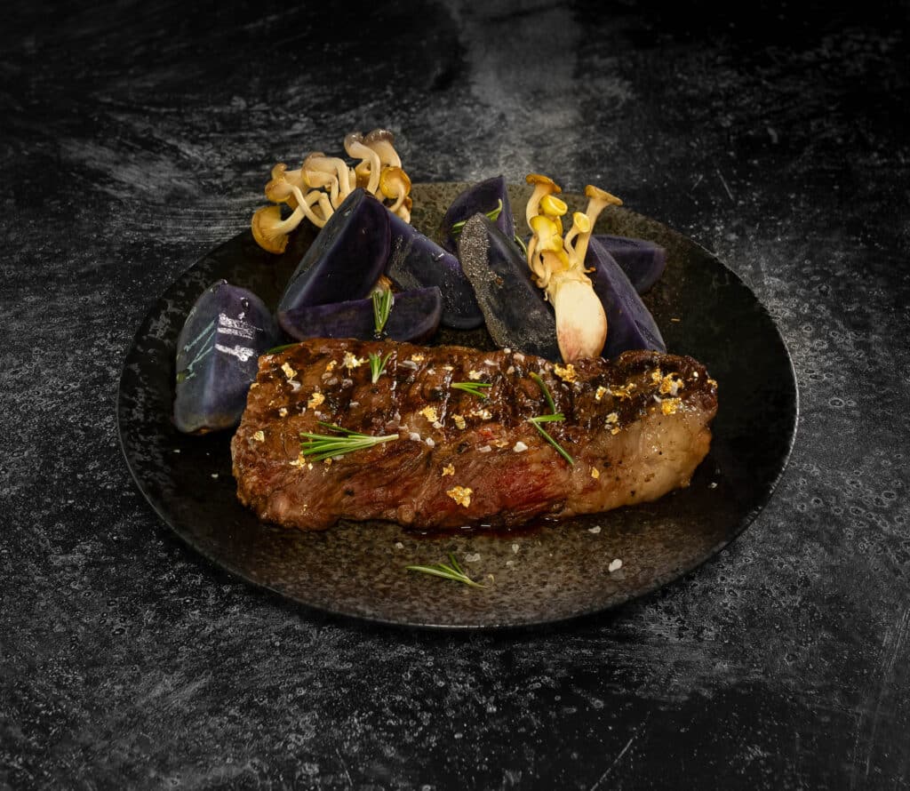 Chuck Flap Tail - Rosewood Beef